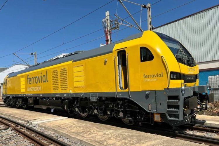 Alpha Trains leases EURO4001 to Ferrovial | Latest Railway News