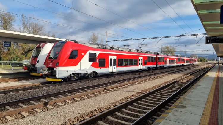 ZSSK with 6 more electric trains from Škoda Group | Latest Railway News