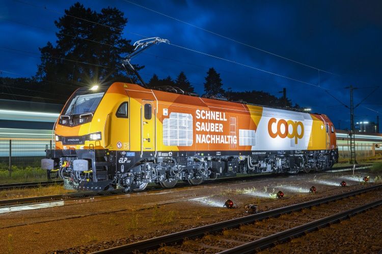 The first ELP Euro9000 locomotive for railCare | Latest Railway News
