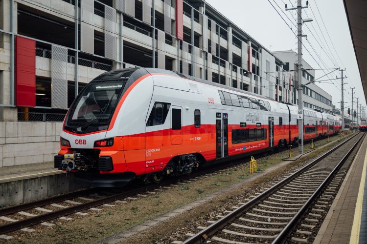 ÖBB introduces Stadler KISS Cityjet units | Latest Railway News