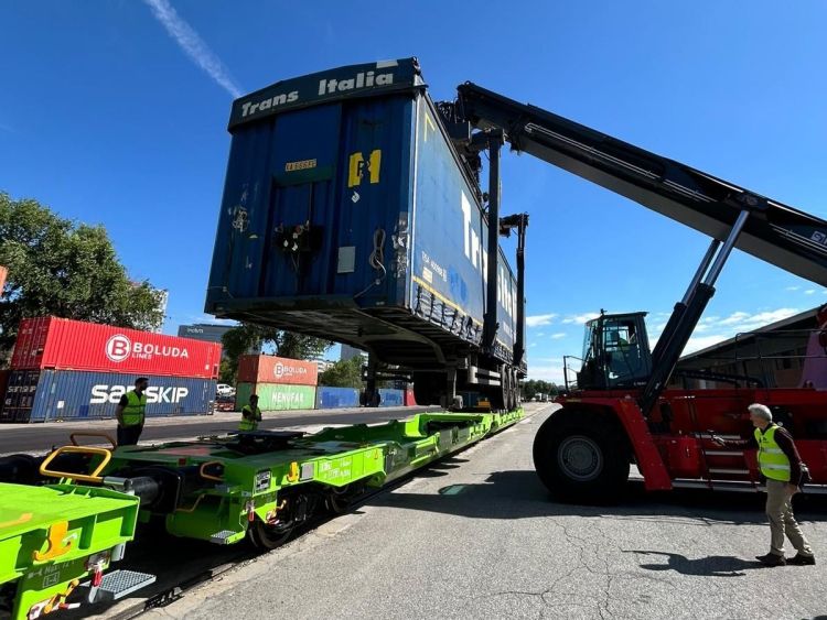 Tramesa advances with tests of rolling highway | Latest Railway News