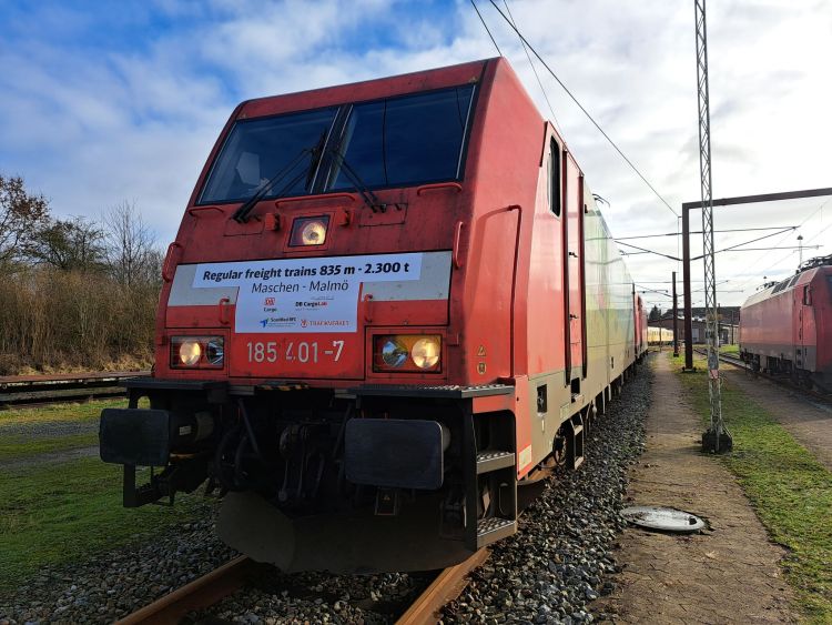 DB Cargo with 835 m trains on Maschen-Malmö route | 铁路新闻