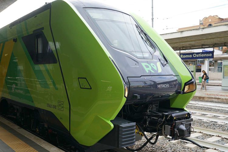 100 new trains of Trenitalia Regionale in 2025 | Latest Railway News