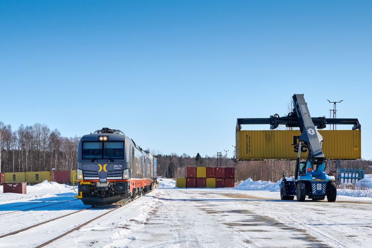 Lövholmen intermodal terminal in Piteå expands | Latest Railway News