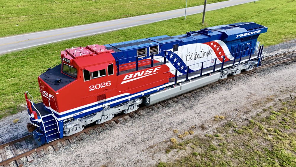Commemorative locomotive liveries in UK and US | Latest Railway News
