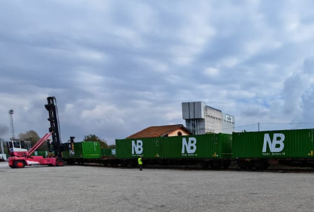 Over 500 new containers for intermodal by SICOM | Latest Railway News