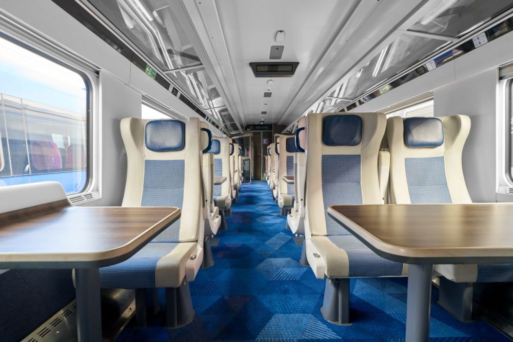 Beacon Rail leases Mark 5A sets to Chiltern | Latest Railway News