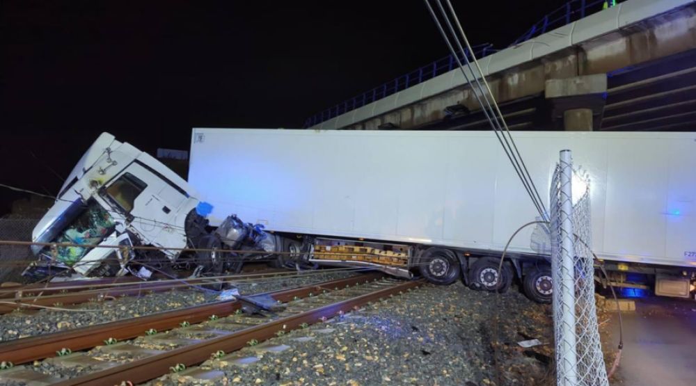 Storm DANA stops rail traffic around Valencia | Latest Railway News