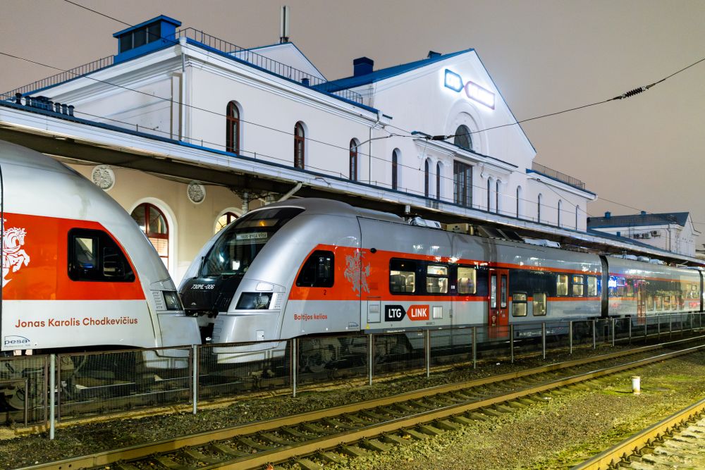 Passenger rail service connecting Baltics starts | Latest Railway News
