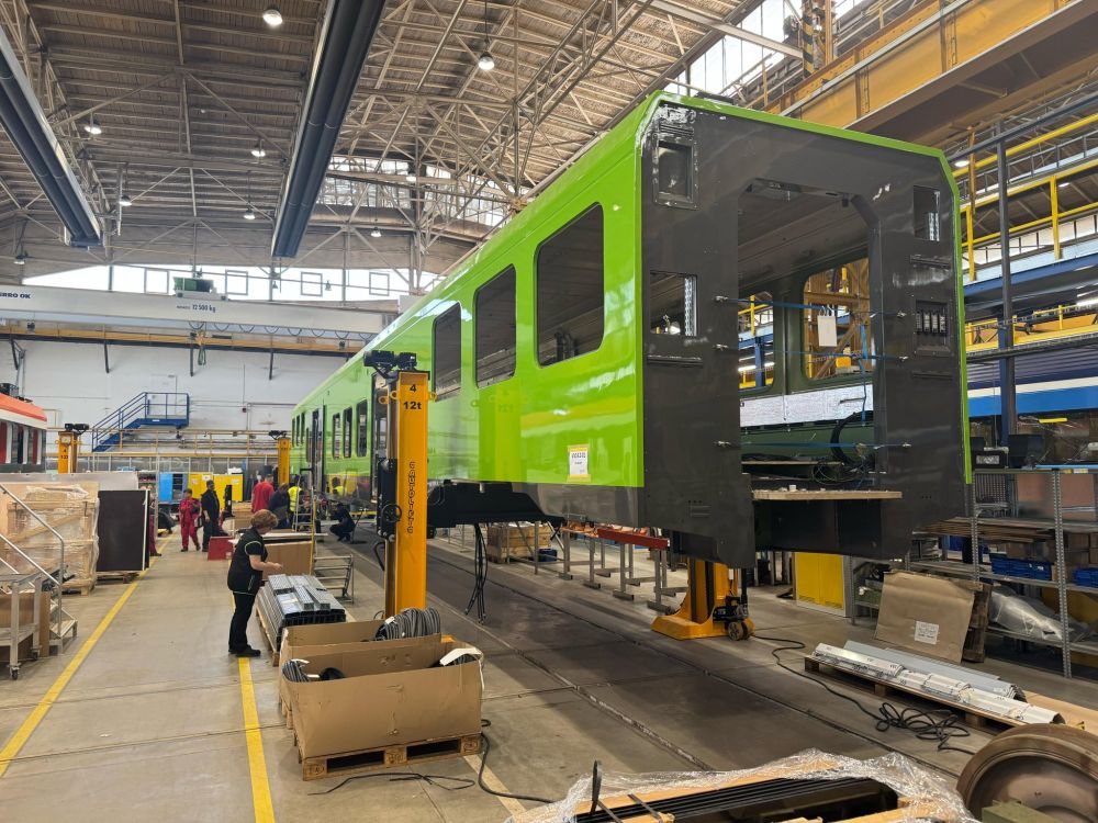 Škoda finishes first EMUs for RegioJet | Neueste Eisenbahnnachrichten