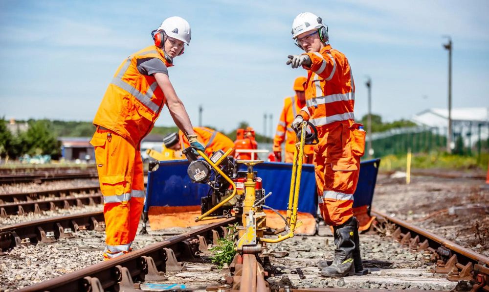 Swietelsky acquires Harry Needle Railroad Company | Latest Railway News