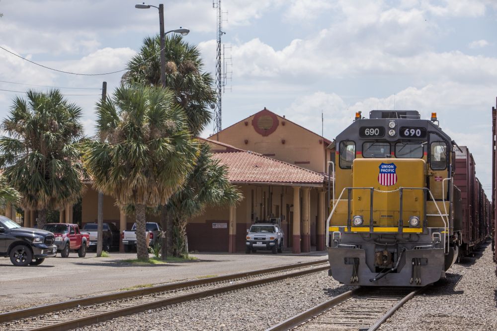 What was most traded among USA, Canada and Mexico | Latest Railway News