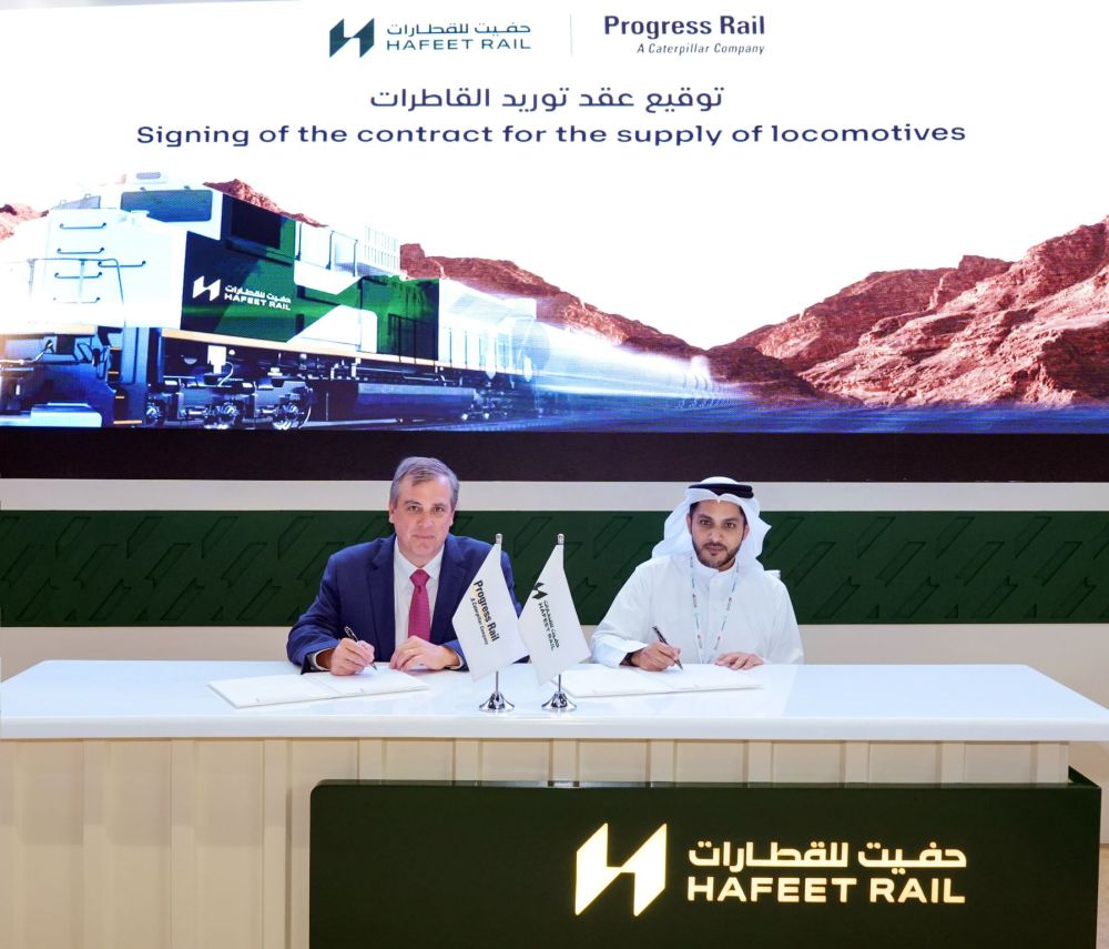 27 Progress Rail locomotives to Hafeet Rail | Latest Railway News