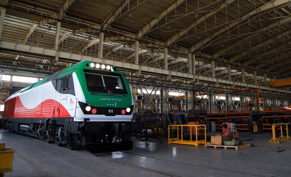 Iranian MAPNA gets large order for locomotives | Latest Railway News