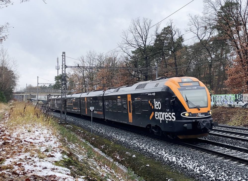 Leo Express will convert its trains for AC/DC | Latest Railway News