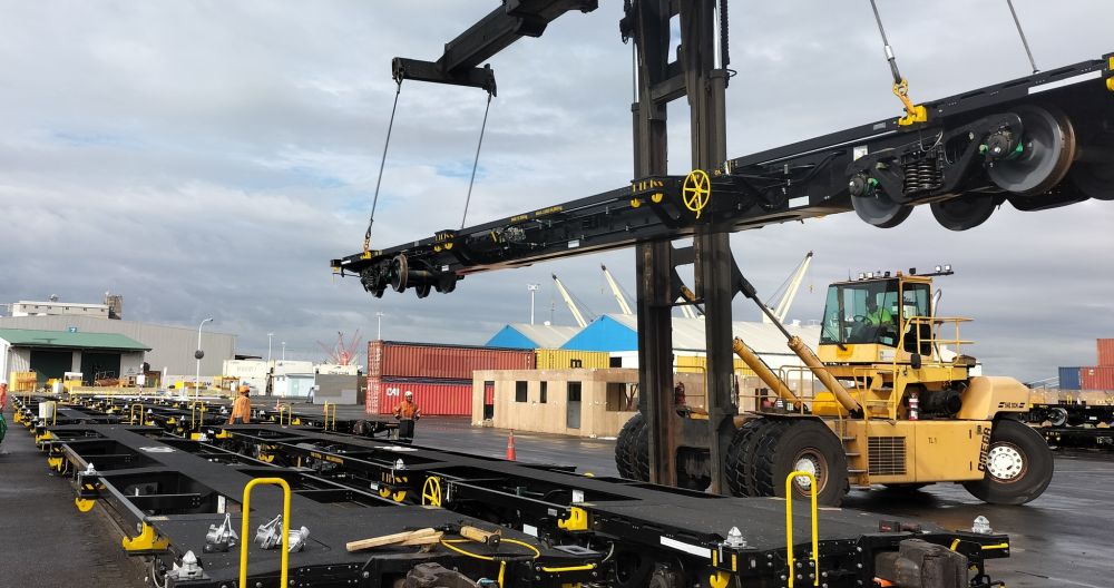 KiwiRail orders 450 flat wagons from Indonesia | Latest Railway News