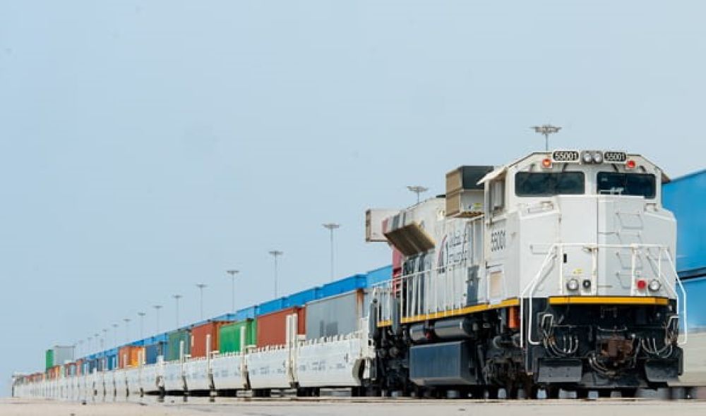 Etihad Rail's new intermodal shuttle service | Latest Railway News