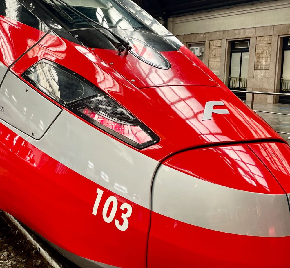 Trenitalia buys 74 new Frecciarossa trains | Dernières nouvelles ...
