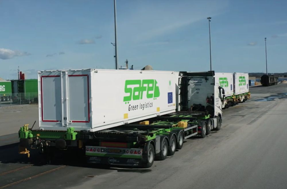 Erster kommerzieller Einsatz des Container-Transfer-Systems auf der ...