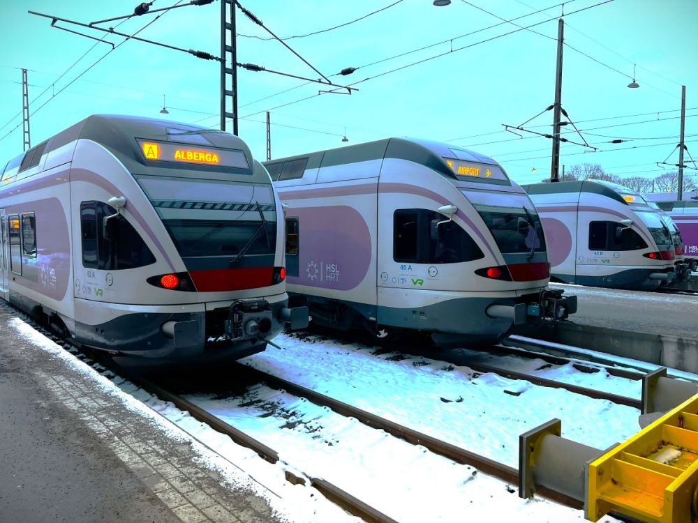 VR transfers passenger rolling stock | Latest Railway News