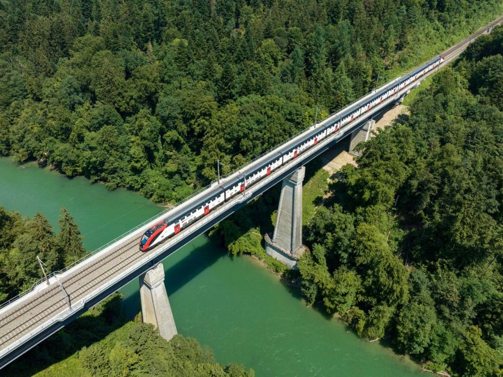 SBB runs trains on 100% renewable energy in 2025 | Latest Railway News