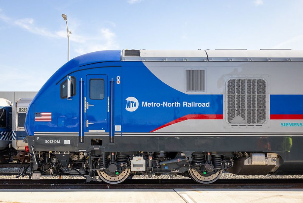MTA introduces dual mode Siemens Charger SC42-DM | Latest Railway News