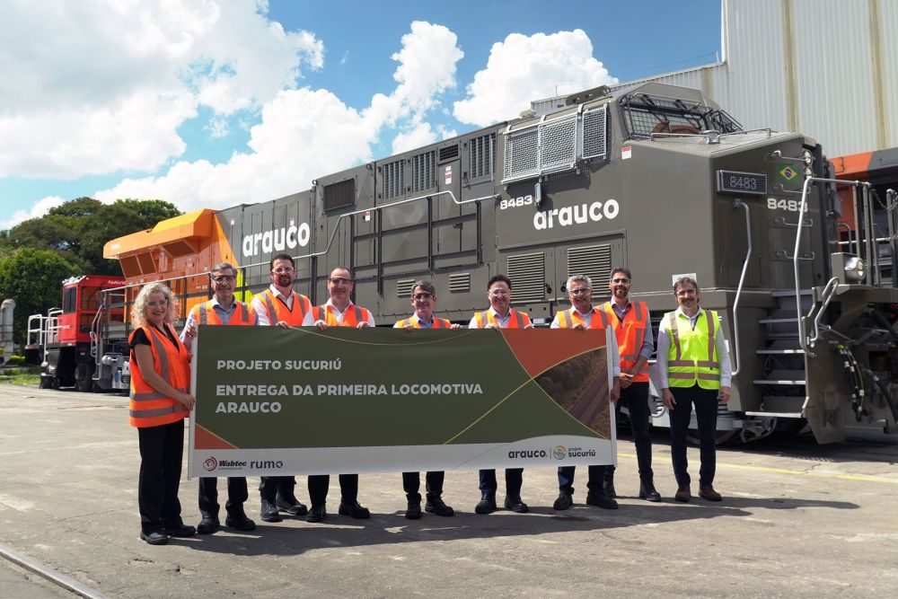 Wabtec delivers first out of 26 ES44 locomotives for Arauco | Latest ...