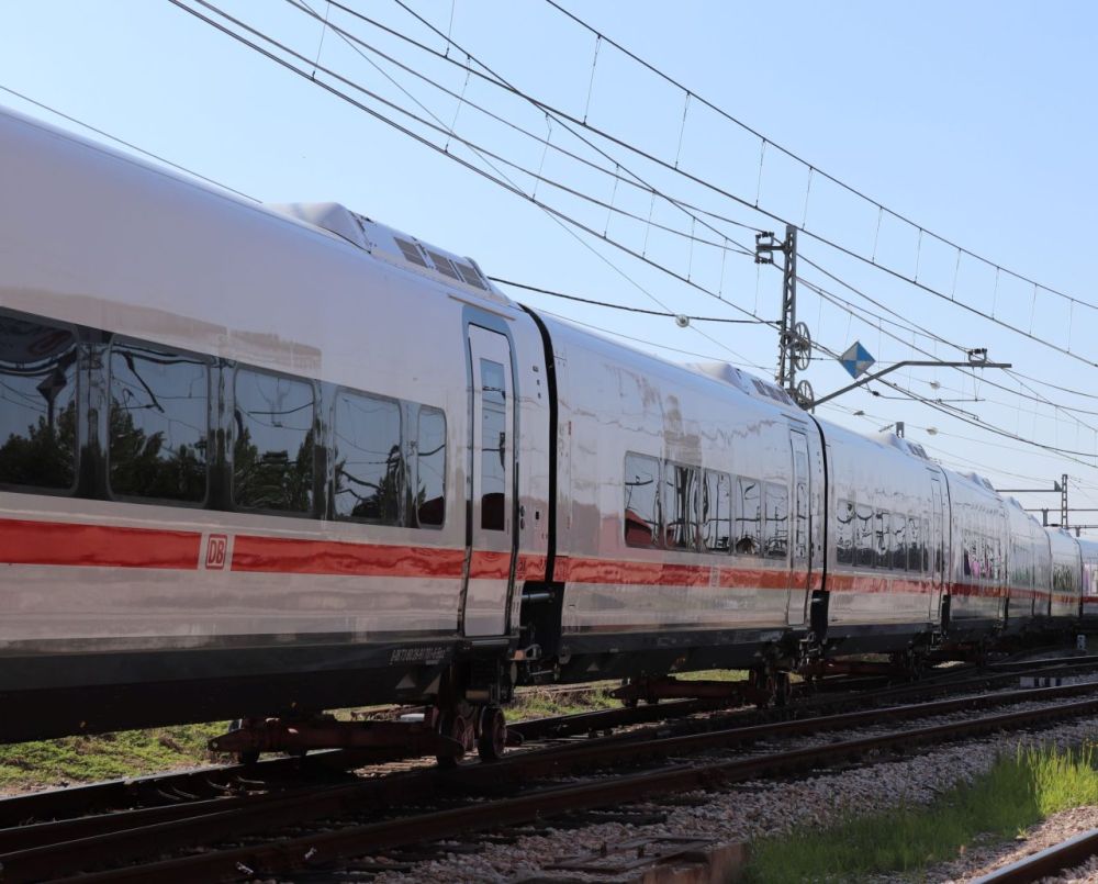 Talgo mit Nettoverlust im 1. Quartal 2025, da sich die Produktion ...