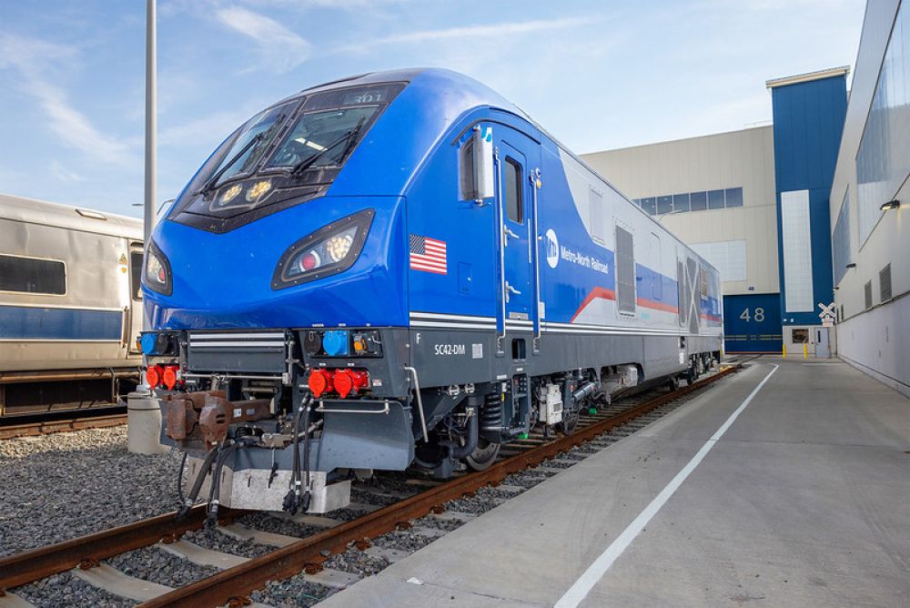 MTA introduces dual mode Siemens Charger SC42-DM | Latest Railway News