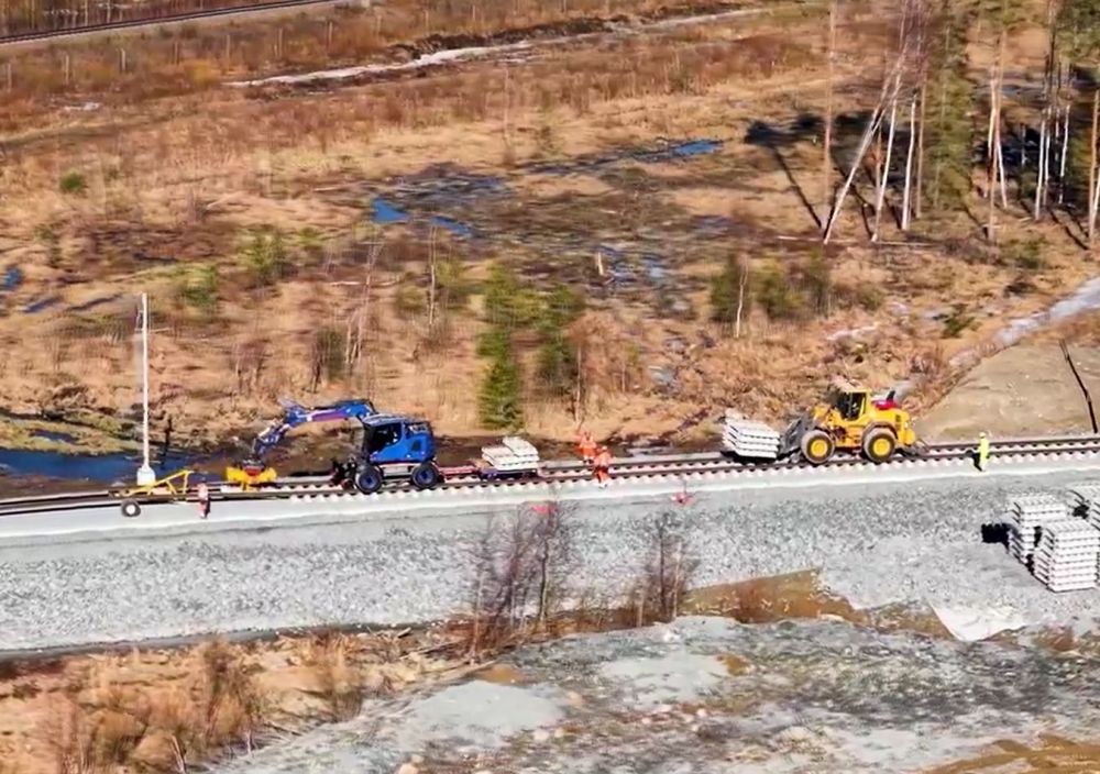 Stegra 和 LKAB 计划于 2026 年测试通过铁路运送铁矿石球团矿 | 最新铁路新闻