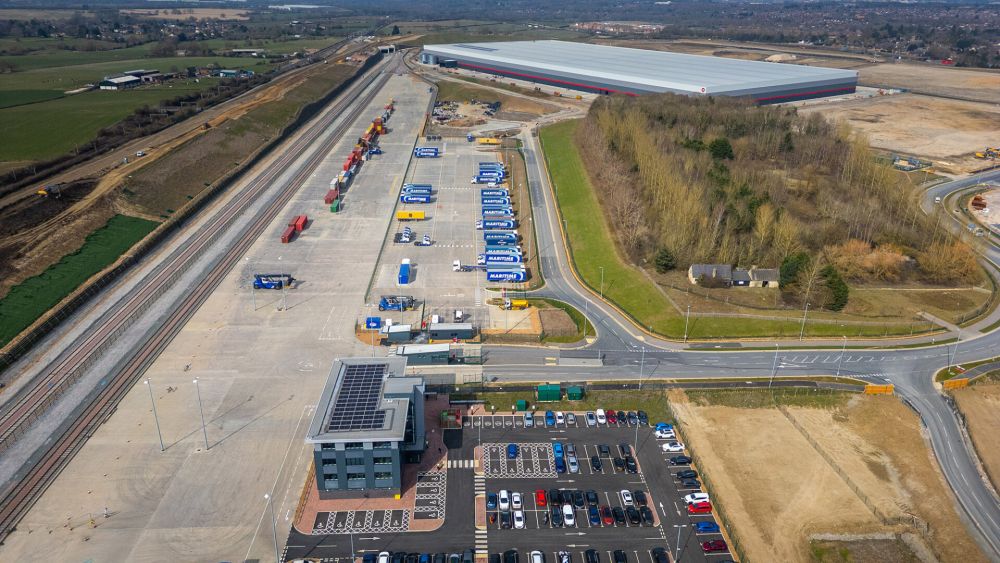 DB Cargo operates at Northampton Gateway terminal | Latest Railway News