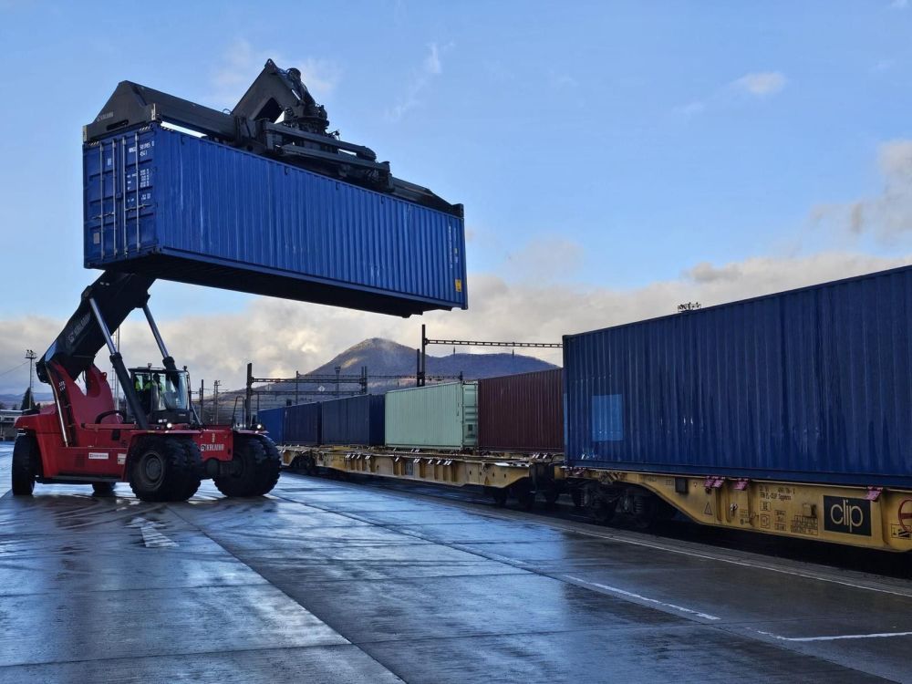 Nurminen logistics' new train Czechia-Kazakhstan | Latest Railway News