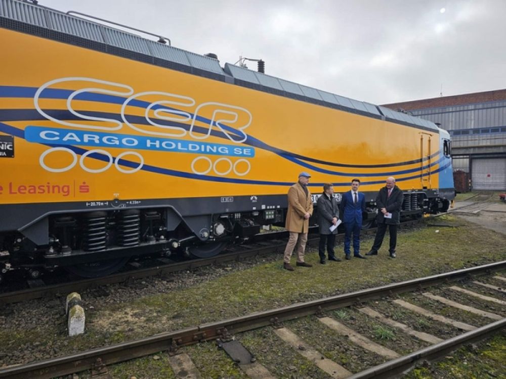 CER Hungary gets new Softronic Transmontana | Latest Railway News