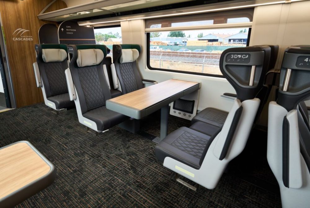 The first Airo trainset for Amtrak Cascades | Latest Railway News