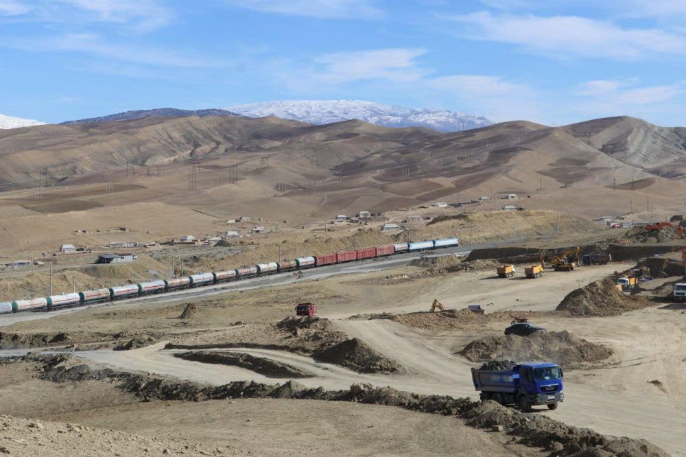 Uzbekistan Railways buy new rolling stock | Latest Railway News