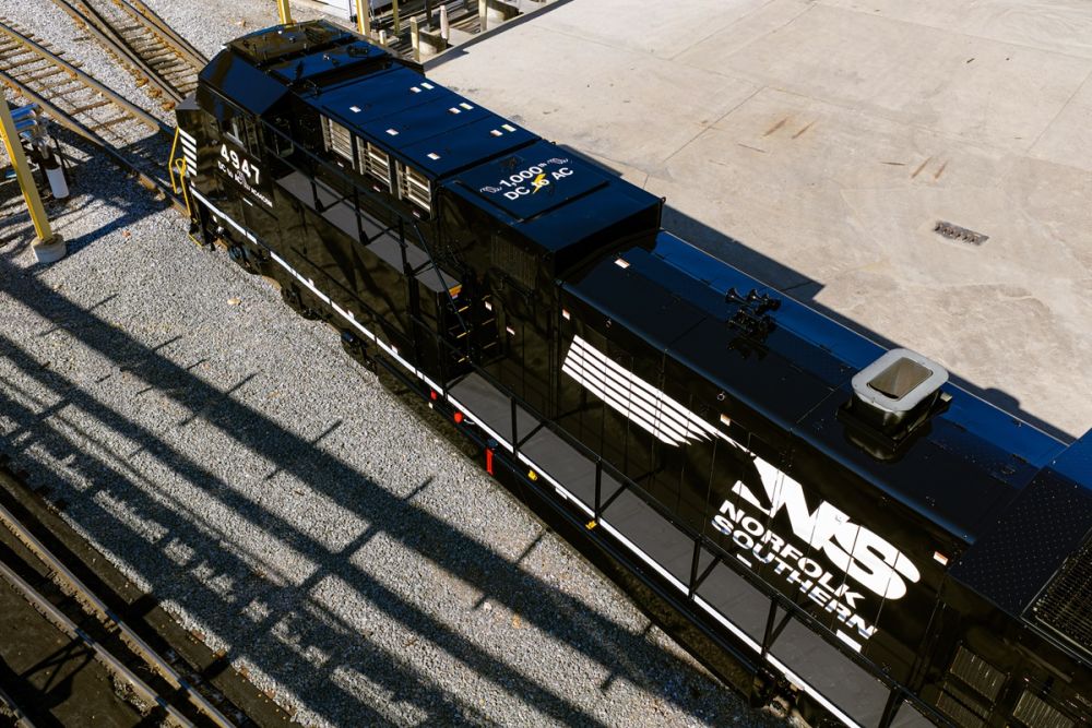 Norfolk Southern converts 1000th locomotive | Latest Railway News