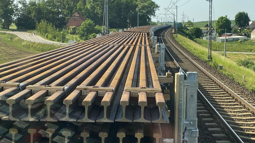 Innofreight and Rail STM move rails to Ukraine | Latest Railway News