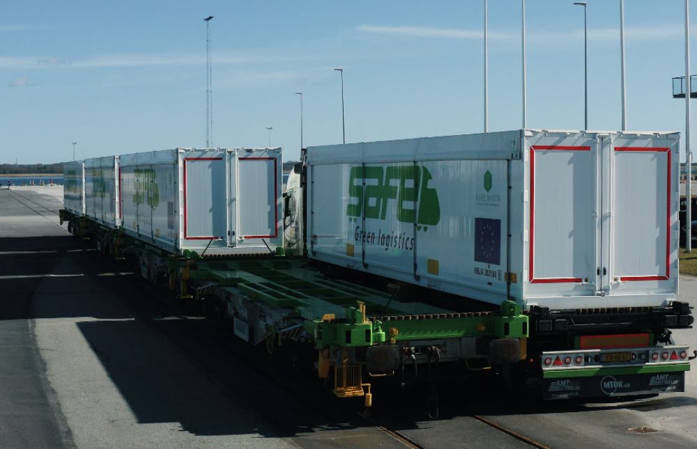 Safe Green Logistics runs first commercial train | Latest Railway News